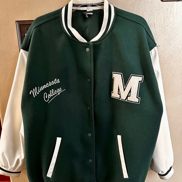 H&M | Jackets & Coats | Hm Green And White Varsity Jacket With Ribbed ...